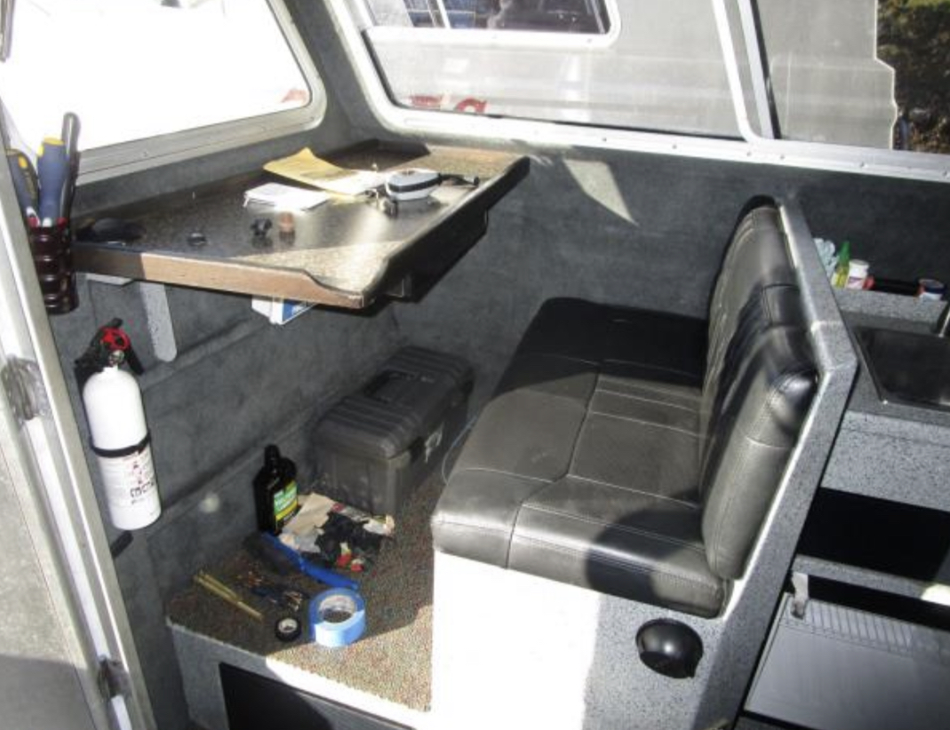 |32' Reutov Marine Twin Diesel Jet | Copper River Boats